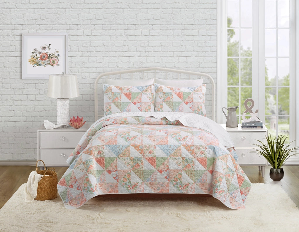 Coventry Quilt Set from Peking Handicraft exclusive at Urbanheer.