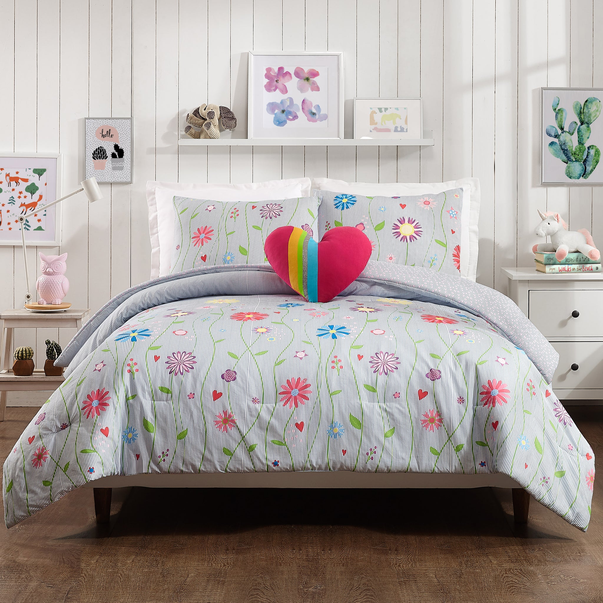 Growing Garden Comforter Set By Jessica Simpson.